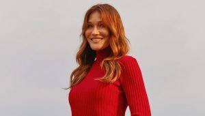 Carla Bruni età, carriera, vita privata, marito, figli, malattia: tutto ...