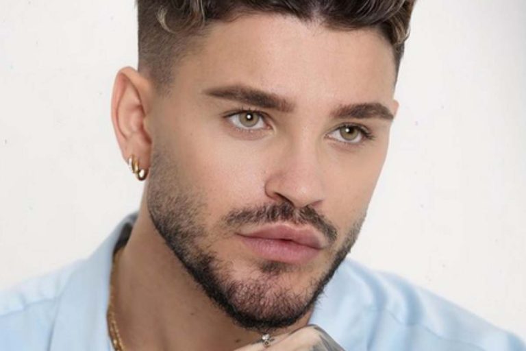 Cristian Imparato è stato uno dei vincitori di Io Canto, ma che fine ha ...